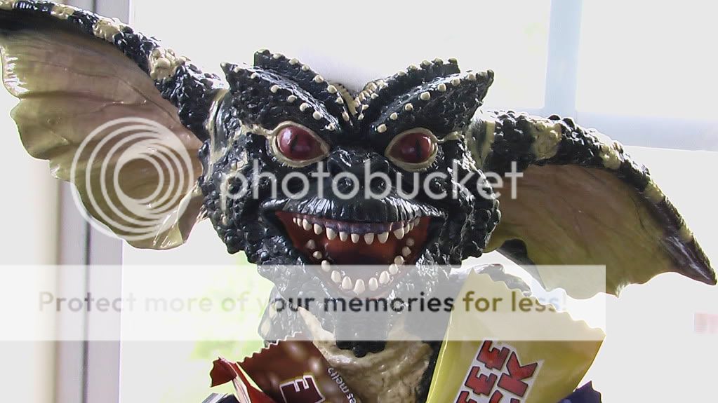 Gremlins: Stripe Statue - Statue Forum